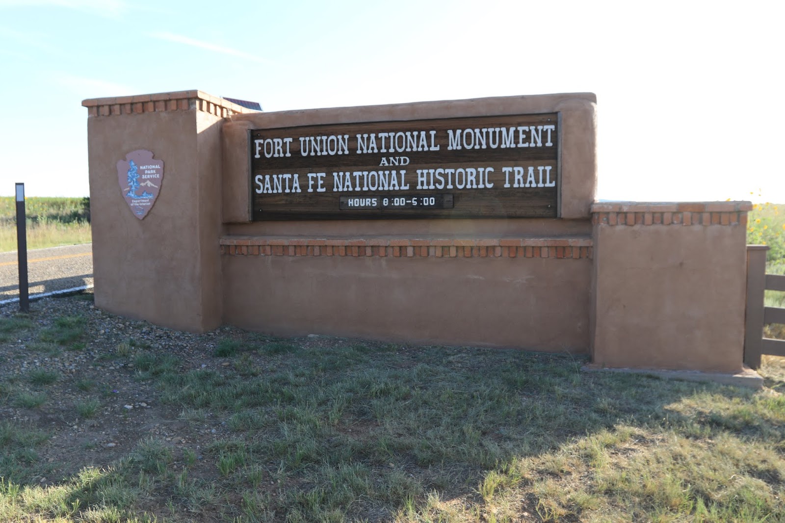 gjhikes.com: Fort Union National Monument