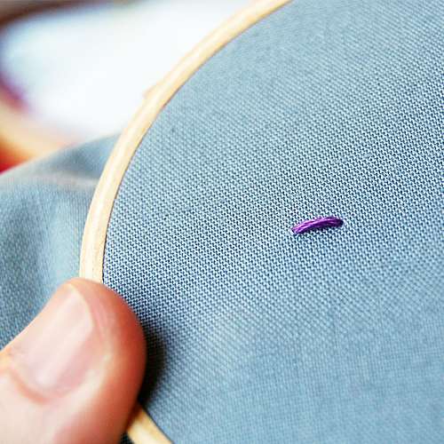 The Craftinomicon: Embroidery How To: Split Stitch