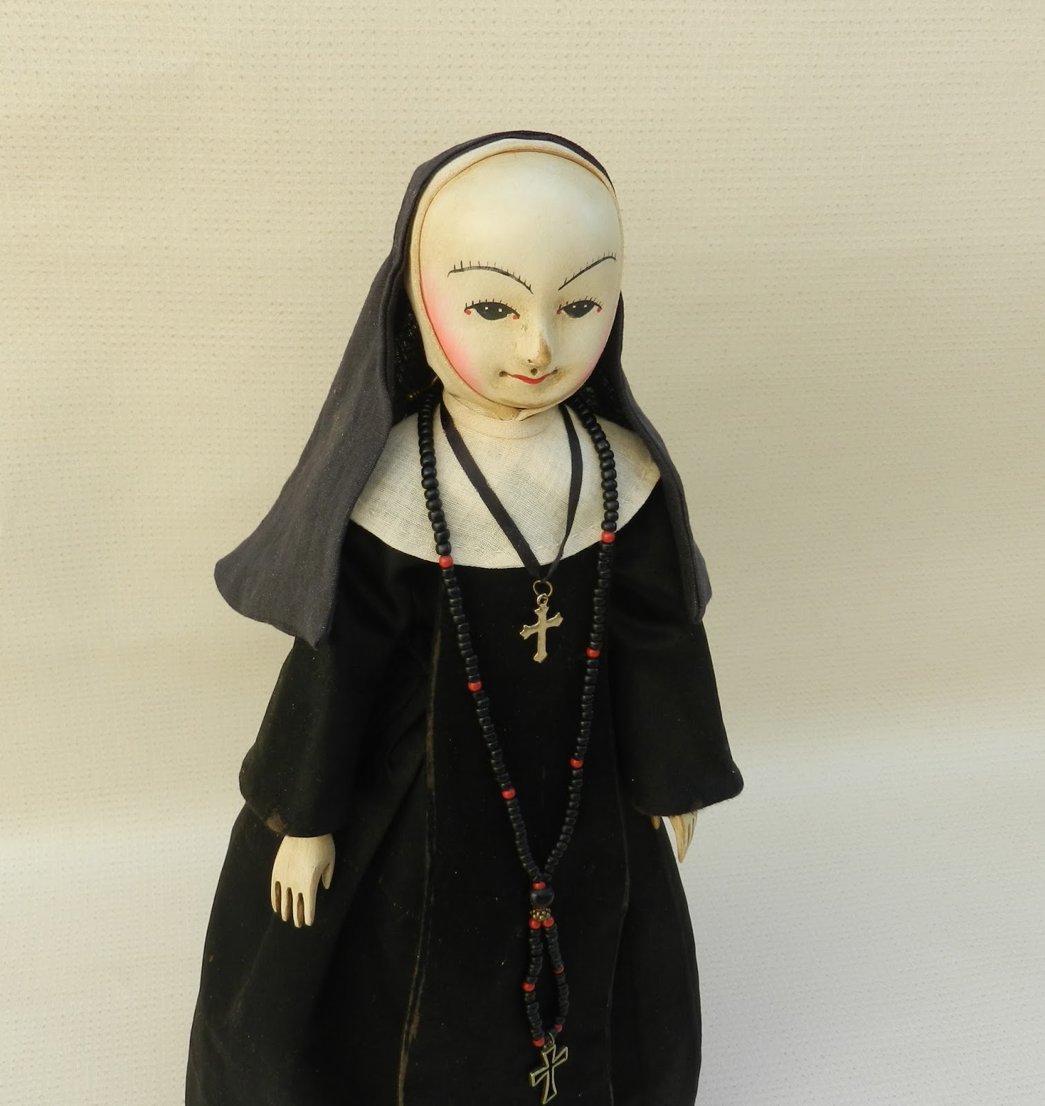 The Old Wooden Sisters: Nun doll is finished and ready to go