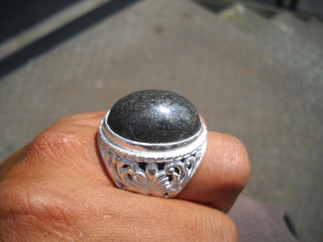 Pesona Batu Akik: BBP01- Badar Perak... Antik Dan Manis