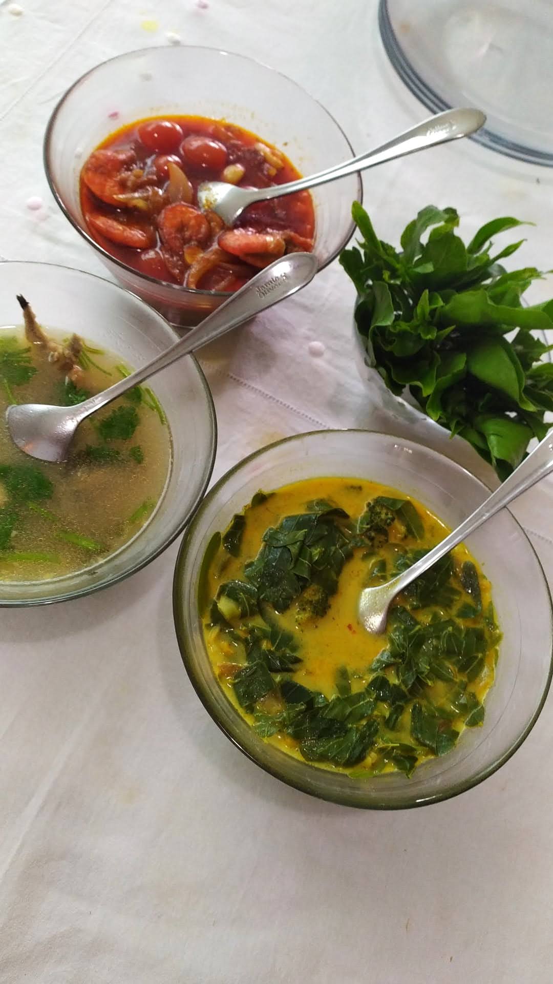Yan's Family, Frens, Travel, And Food Journal: Daun Turi Masak Lemak.