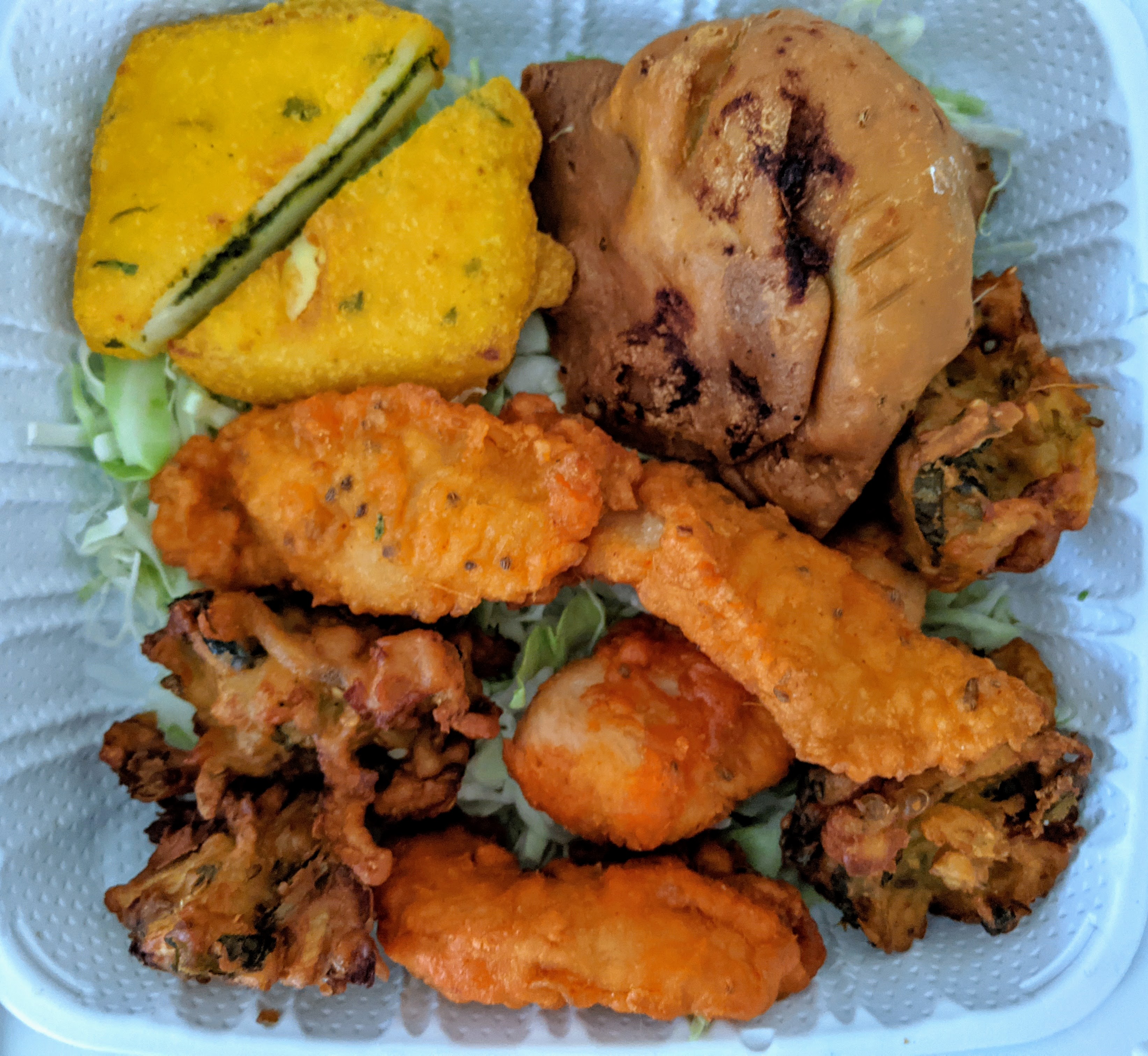 Smooch Food: Lunch from Bombay Kitchen and Bar