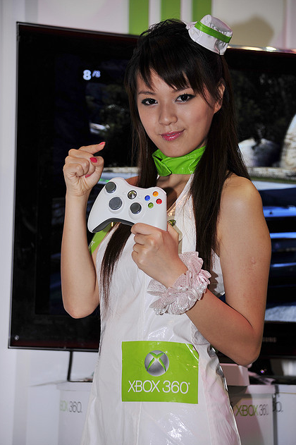 The Uniform Girls: [PIC] Xbox 360 show girls