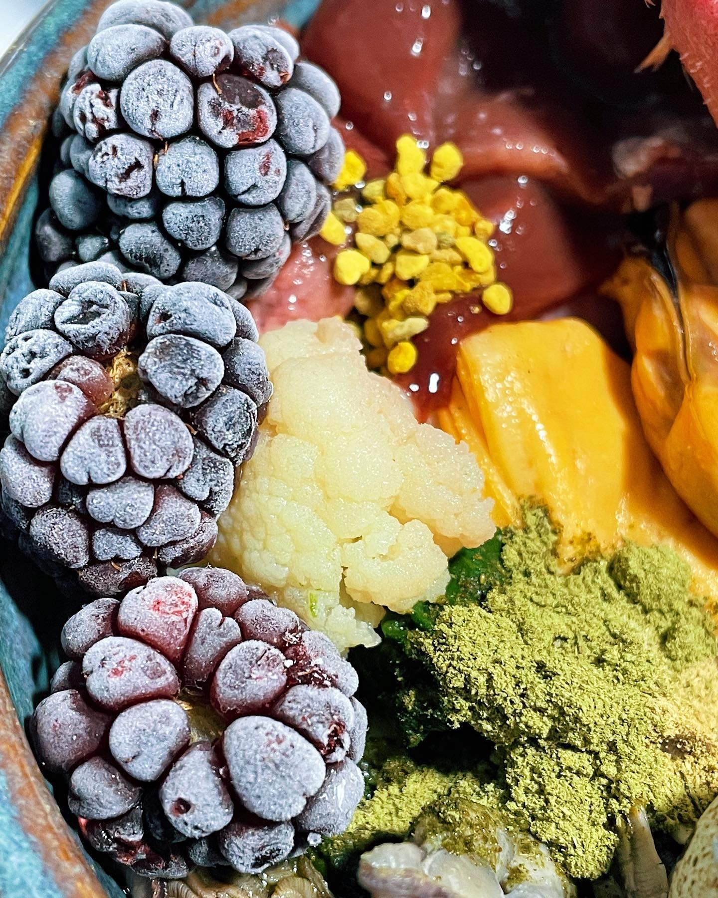 Raw Bowl- who her smiling at?? | Hannah Ra