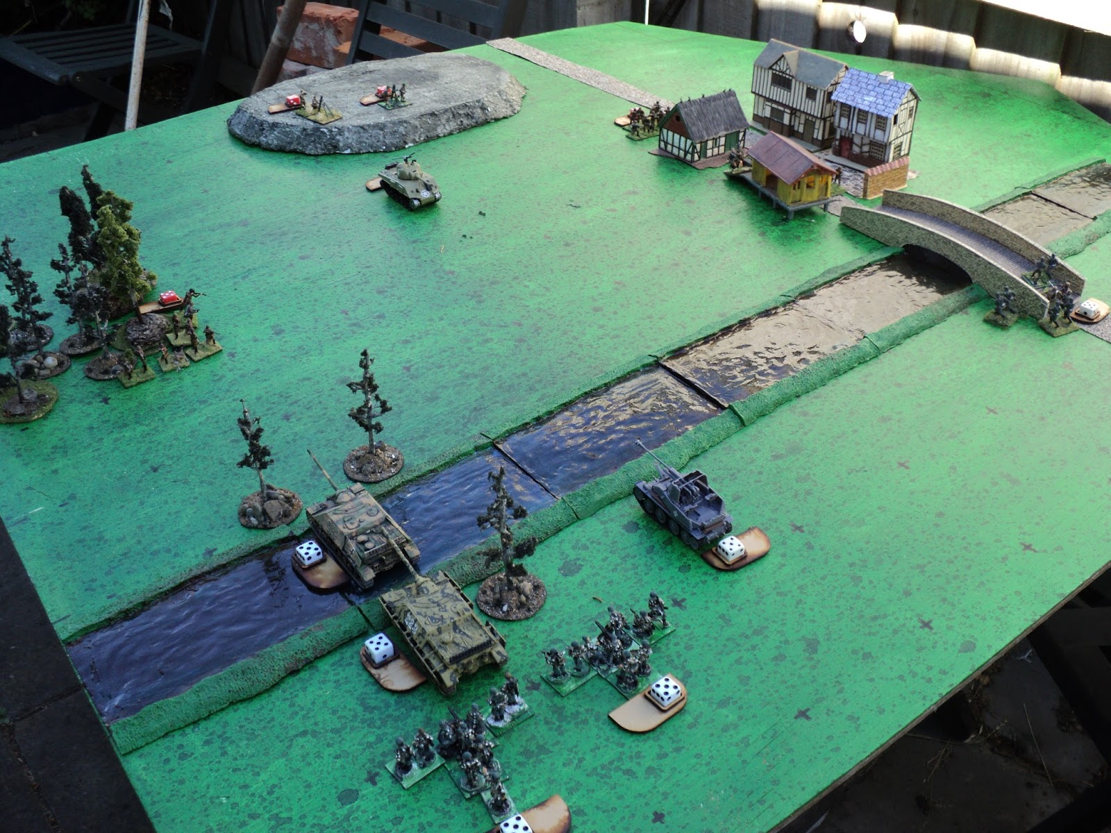 Archduke Piccolo: Grid wargames play test.