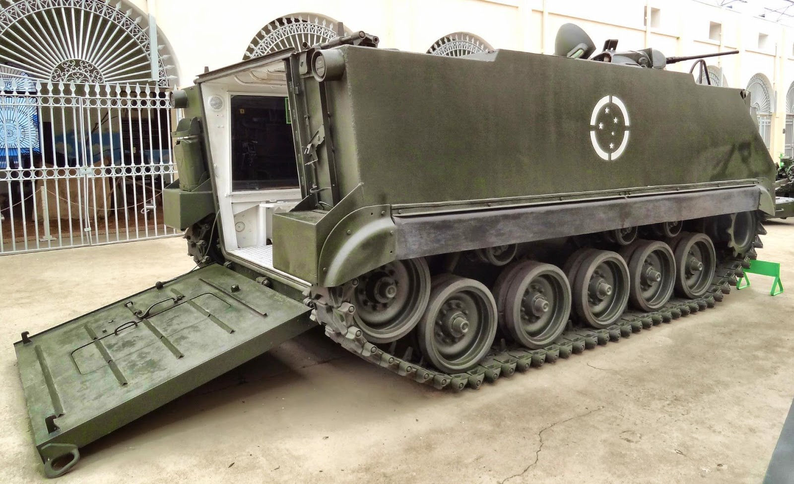 M59 Armored Personnel Carrier Apc