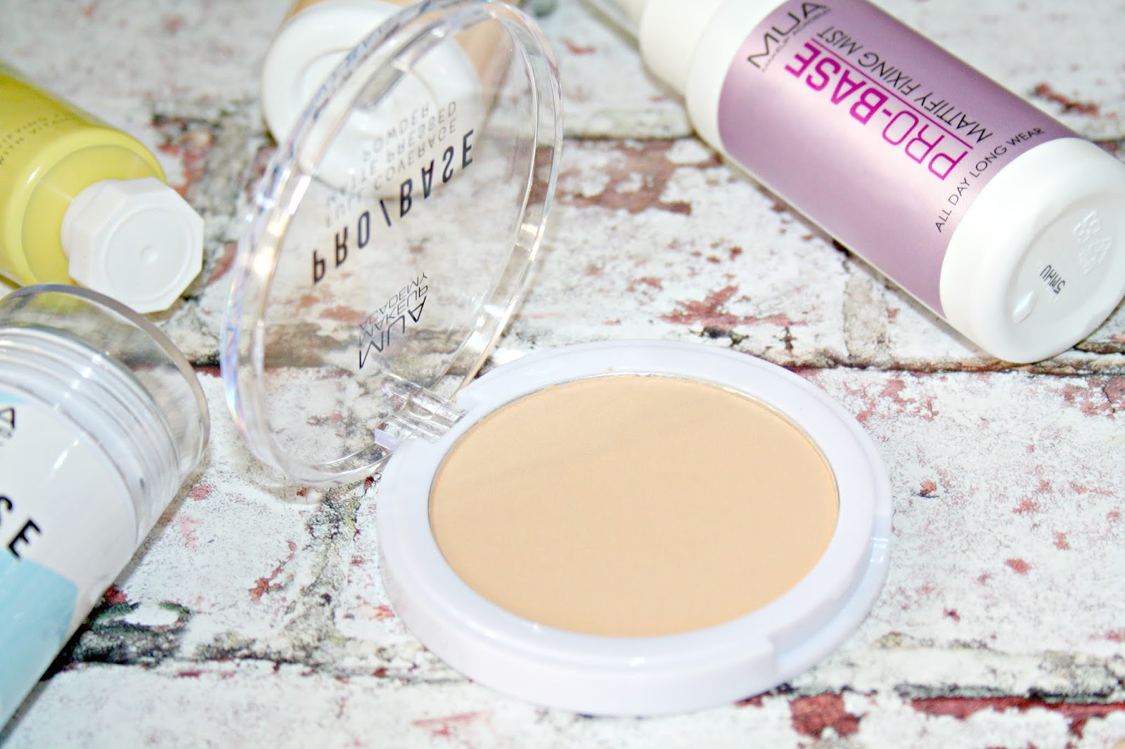 Beautyqueenuk | A UK Beauty and Lifestyle Blog: MUA Pro Base Products