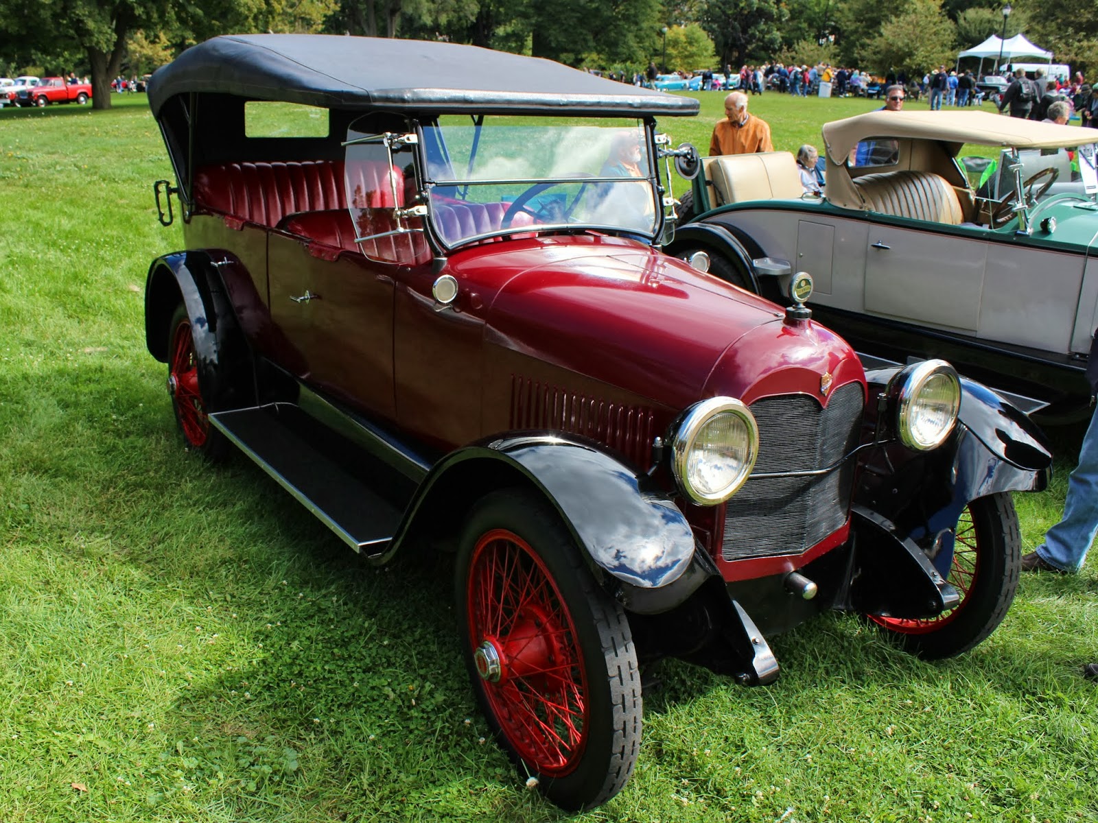 Patio Boat: The 2013 Orphan Car Show - Ypsilanti, Michigan