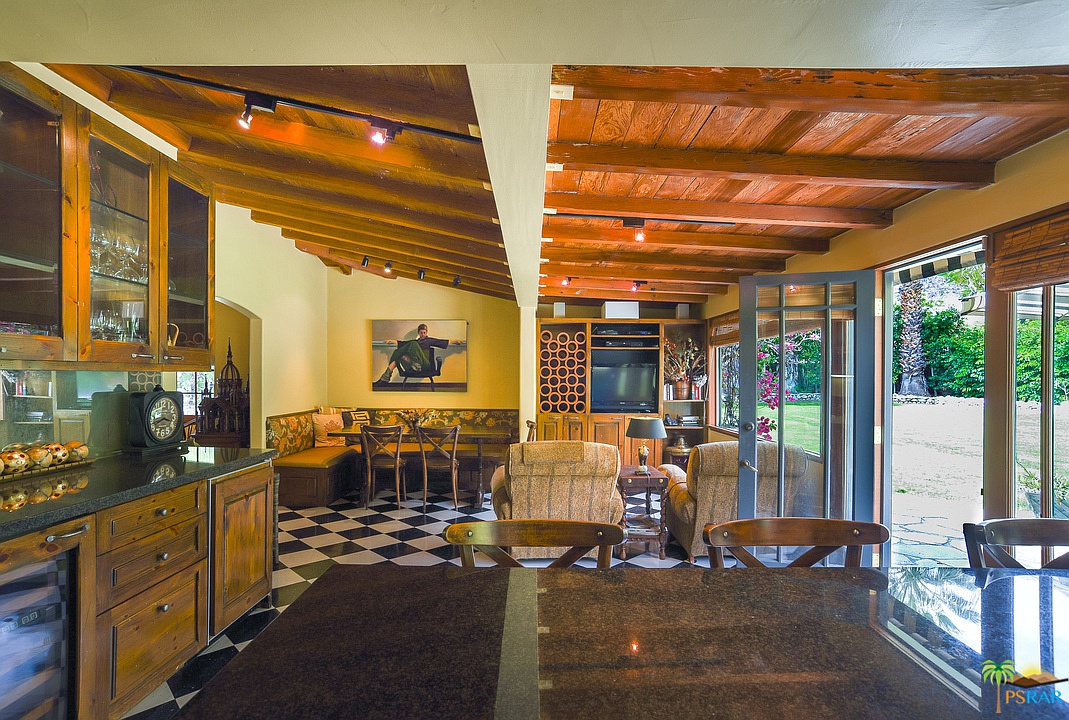 Sweet House Dreams: Rose Cottage, 1937 Cottage in Palm Springs, California