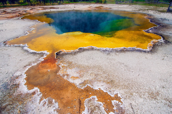 THE WORLD GEOGRAPHY: 12 Wonderful Hot Springs