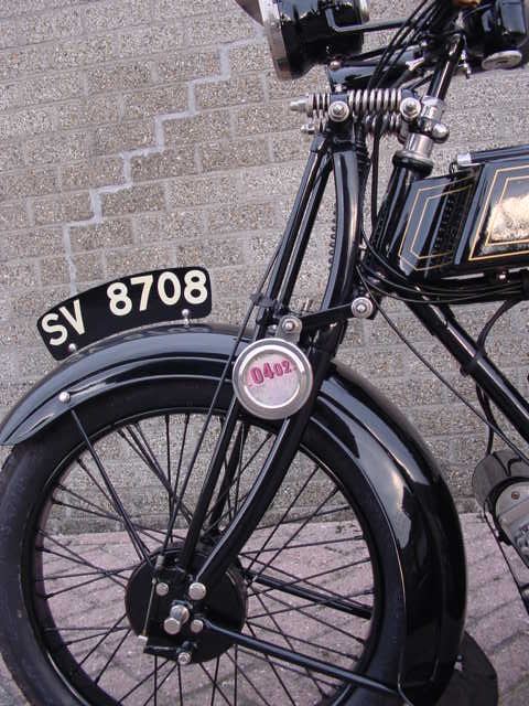 Antique Motorcycles: AJS Model D (1920)