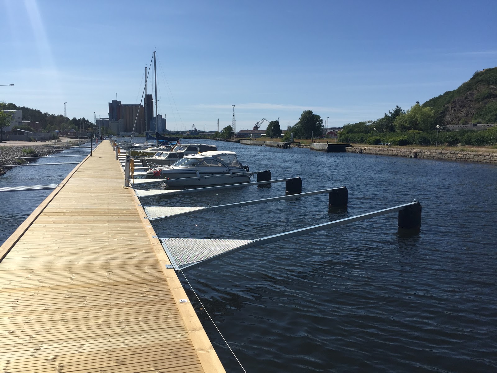 uddevallabloggen.se: Nya bryggan i Södra hamnen nästan klar