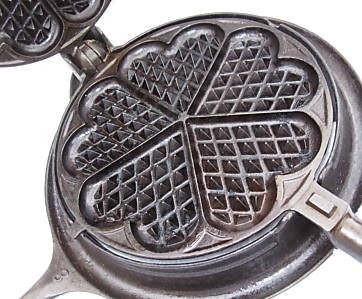 Cowboys and Chuckwagon Cooking : Waffles, Crepes, Pancakes and Hoe-Cakes