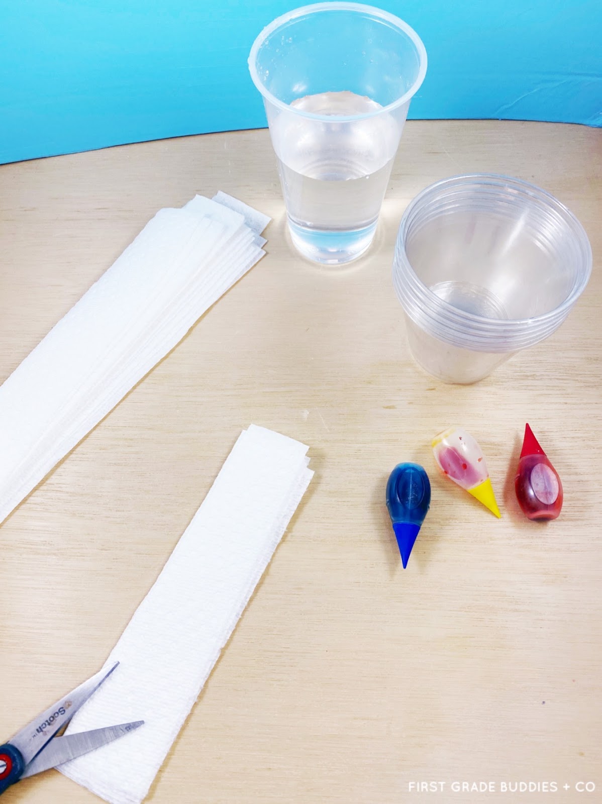 Simple Science: Walking Rainbow | First Grade Buddies