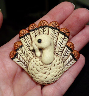 Creative Paperclay® air dry modeling material: Thanksgiving Turkey Pin