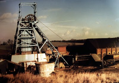 Featherstone's Three Collieries: Ackton Hall