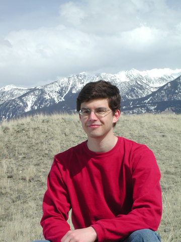 Misterios de Escritora: Conociendo a Christopher Paolini