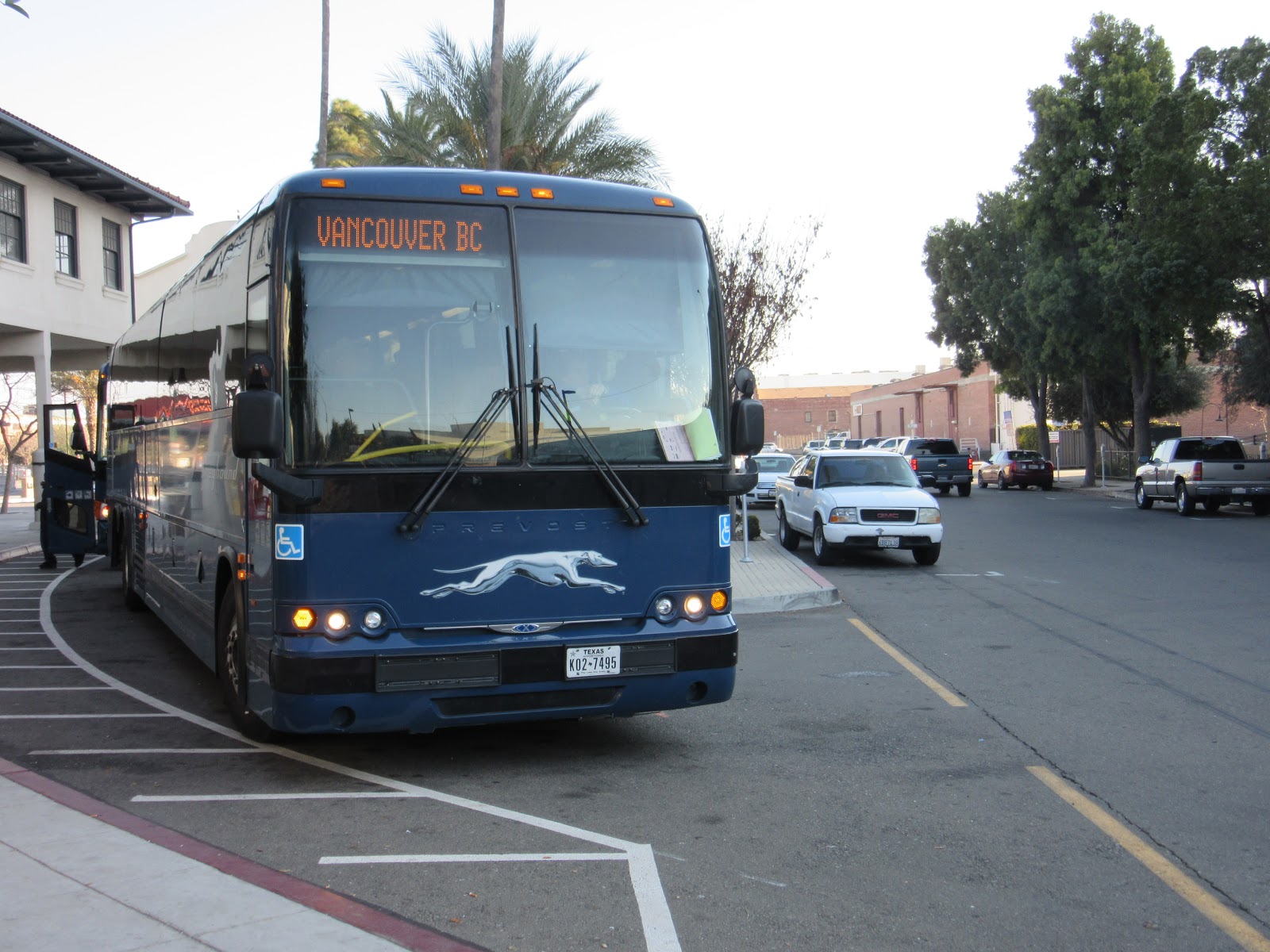 A look at Greyhound's New Downtown Fresno Station - Stop and Move