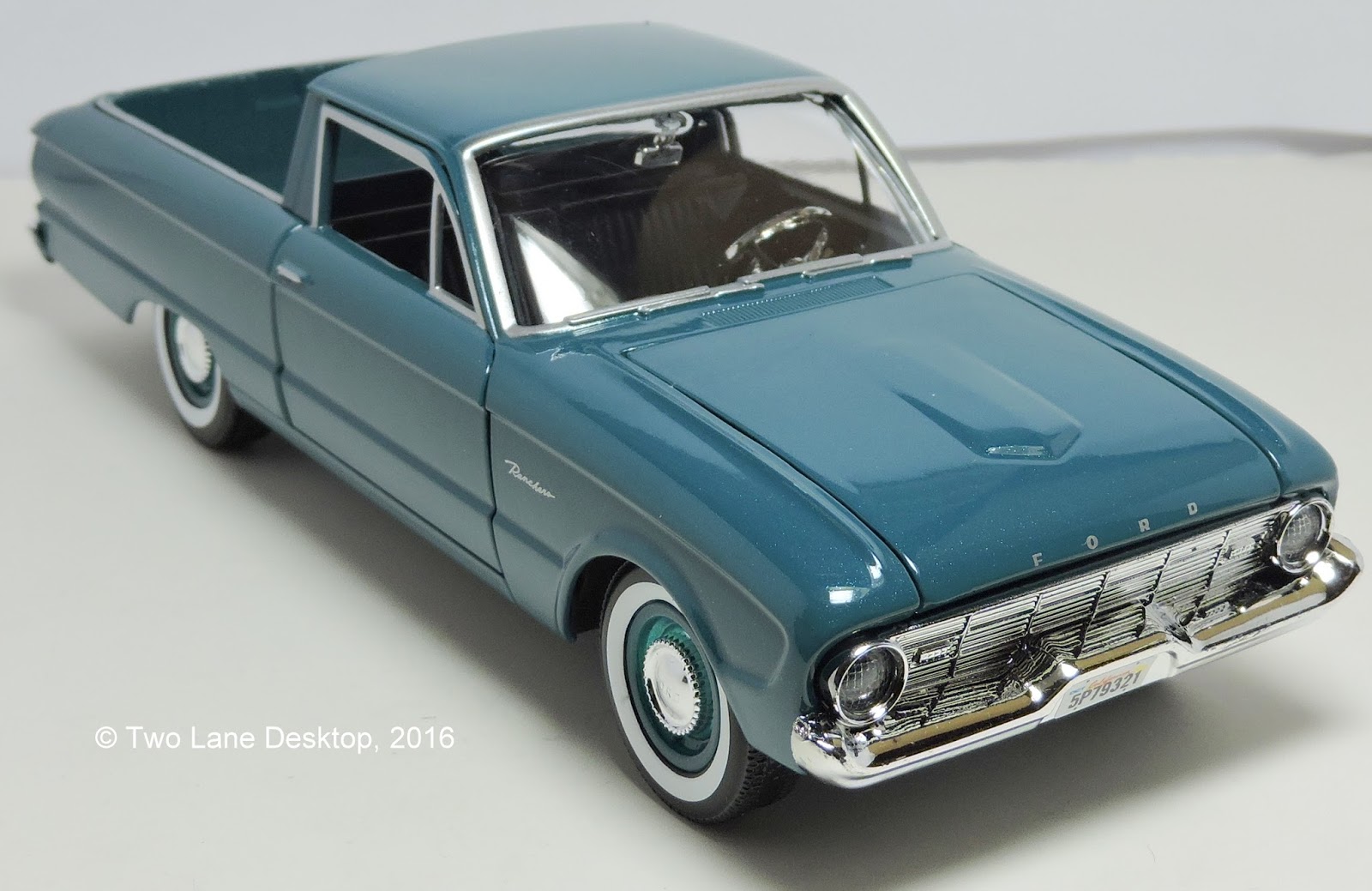 Motormax 1:24 1960 Ford Ranchero