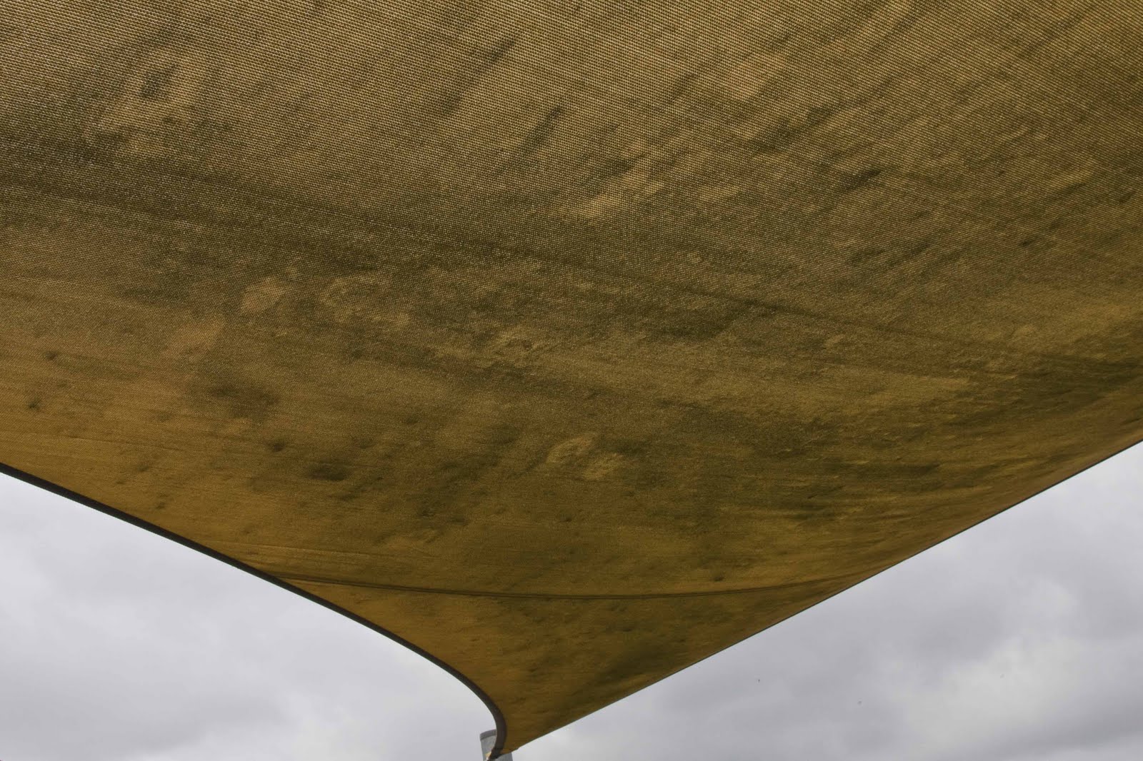 The Art of Photography: Real and implied triangles