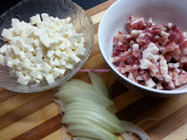 Treccia sbilenca ripiena - Wonky braided bread ~ Foodie in Translation