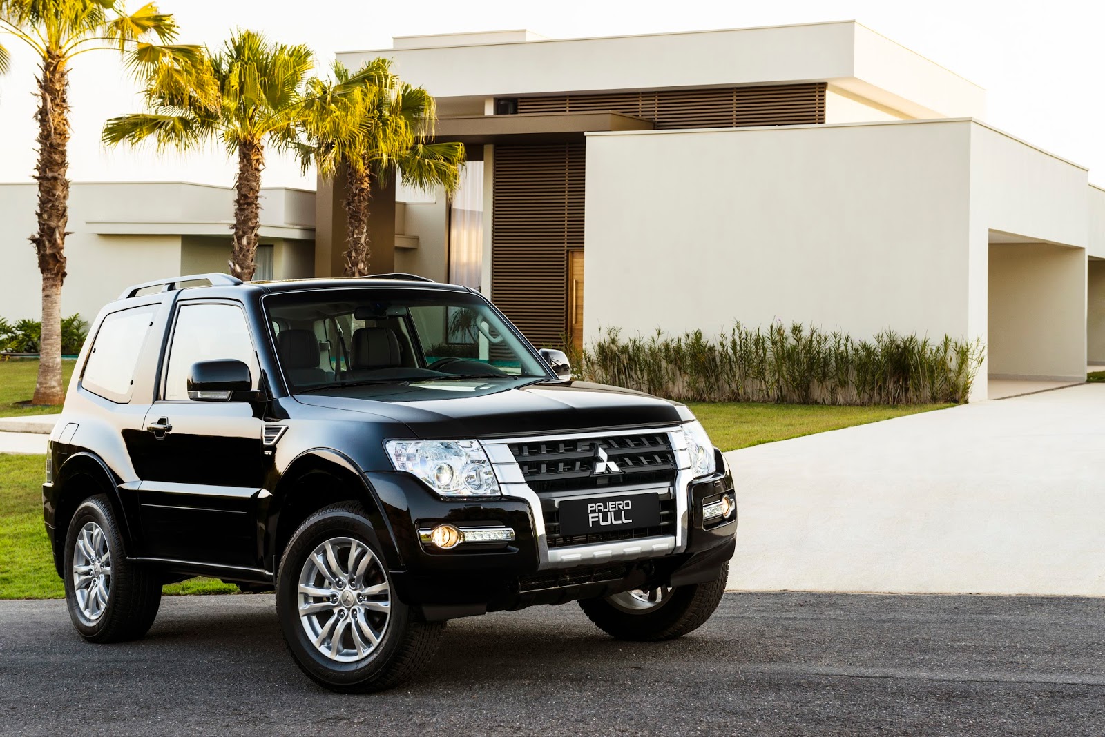 ConcettoMotors: Pajero Full traz conforto, luxo e sofisticação aliados ...