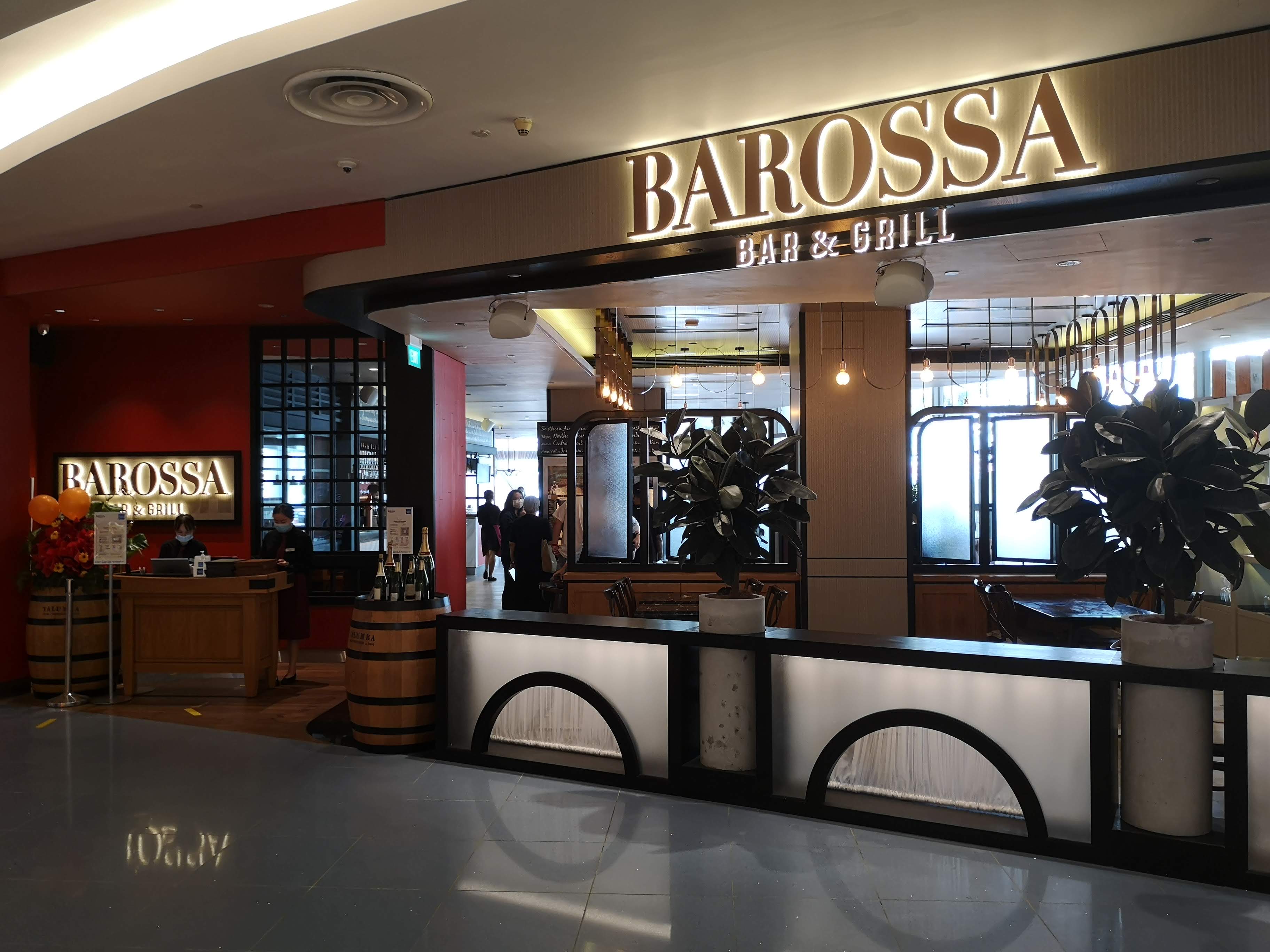 小小食界 Eatz a Small World: Barossa Bar & Grill炭烤风味