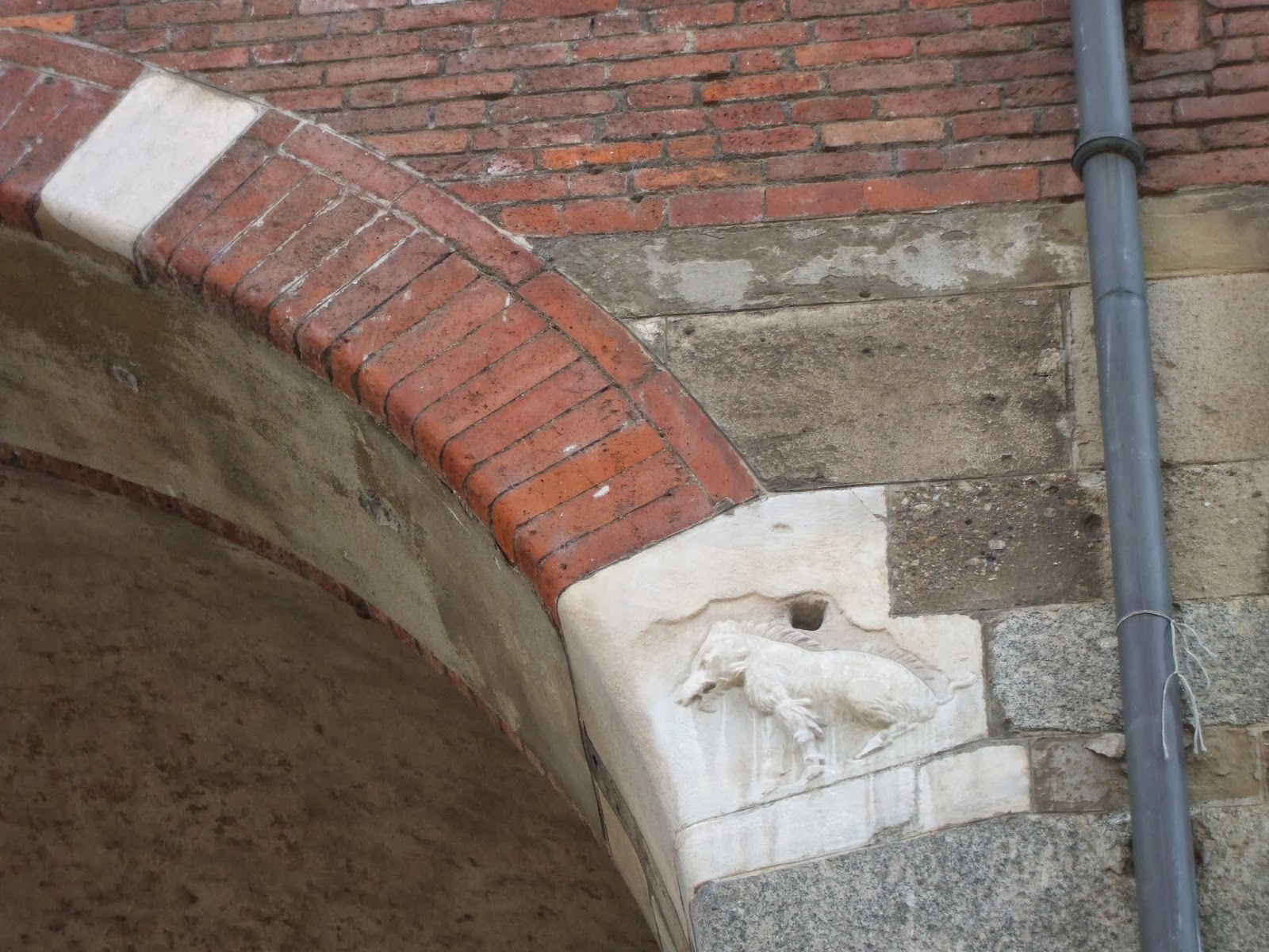 Milanocuriosa: STORIA CURIOSA DELLA CITTA' DI MILANO