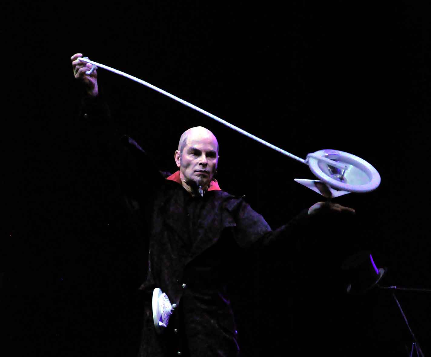 circus: Jochen SCHELL (photos de Jean-Claude Cavier)