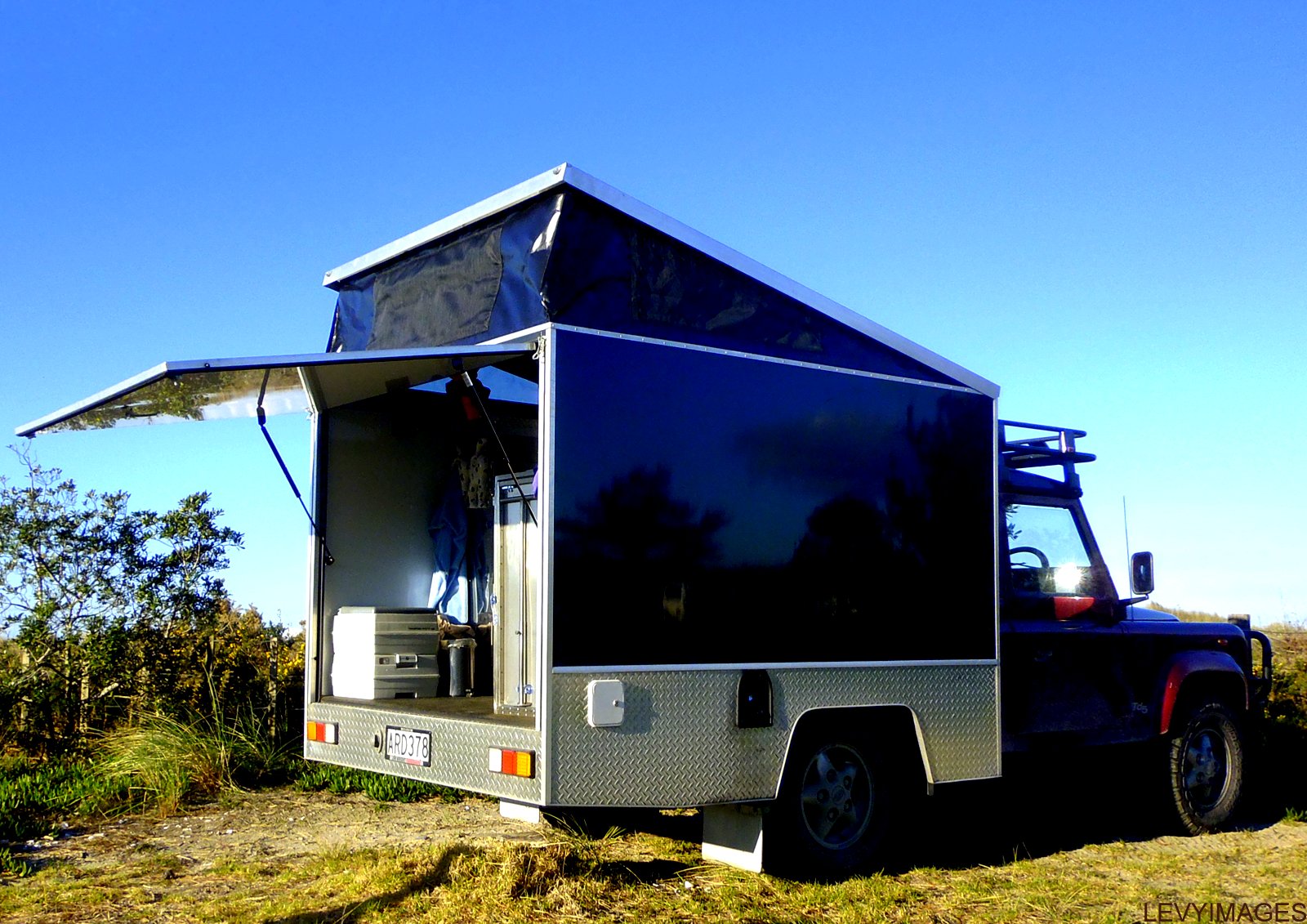 The Flying Tortoise: A Very Tiny, Very Hi Tech, Go Anywhere Minimalist ...