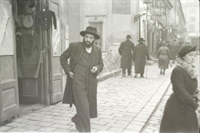A Vanished World: 27 Rare and Amazing Photographs Capture Jewish Life ...