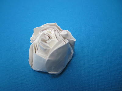 Goin' Over The Edge: Paper Rose Tutorial