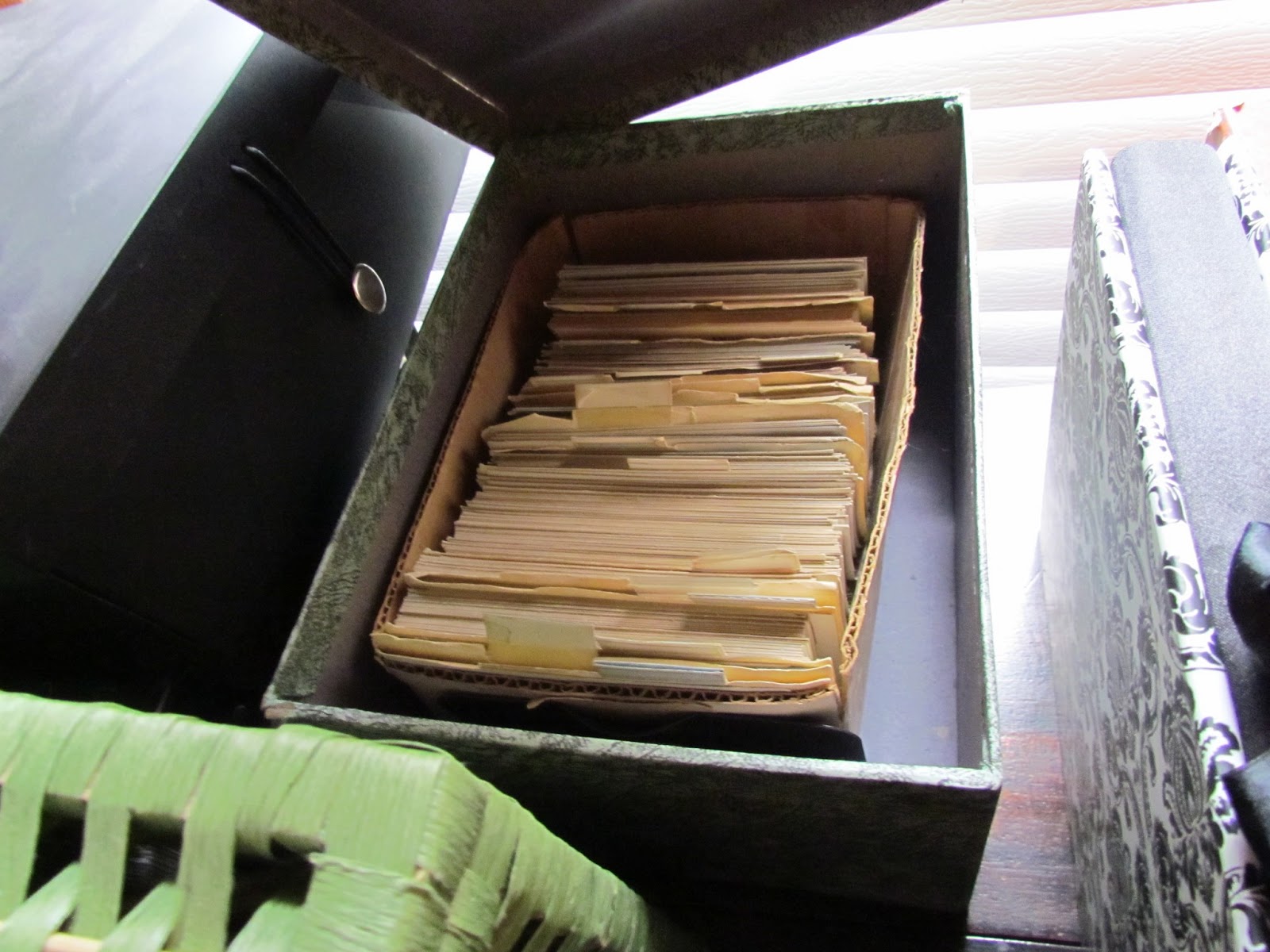 Postcards, Many Postcards: Postcard Storage