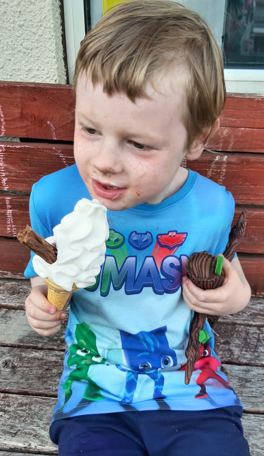 LITTLE MOMENTS 2020: 22/52 MUCKY FACE AND ICE CREAM | Joanna Victoria