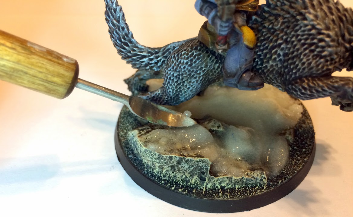 The best way to create snowy bases!