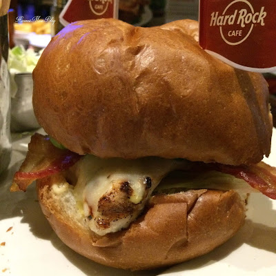Hawaii Mom Blog: Hard Rock Cafe Honolulu