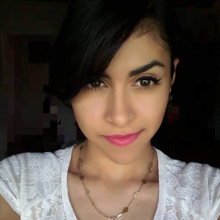 Kelly Gomes, canta "Tarde Demais". Curta o Vídeo em LEIA MAIS ...