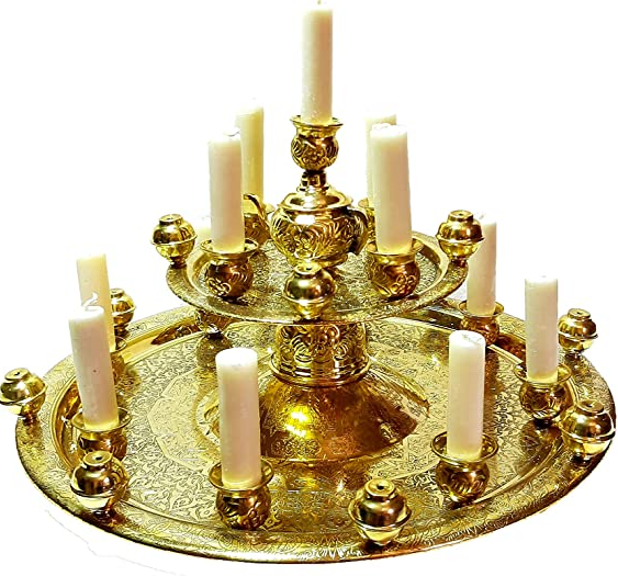 Raqs Al Shamadan o danza con candelabro