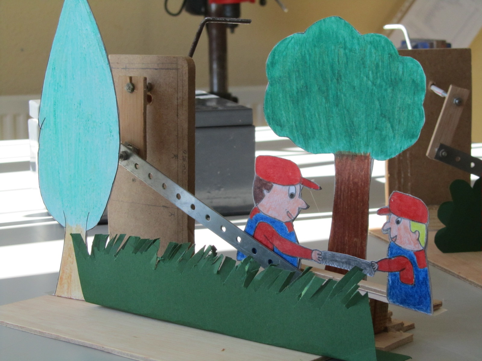 MECANICANEDO: MECANISMOS BIELA-MANIVELA (3º ESO)