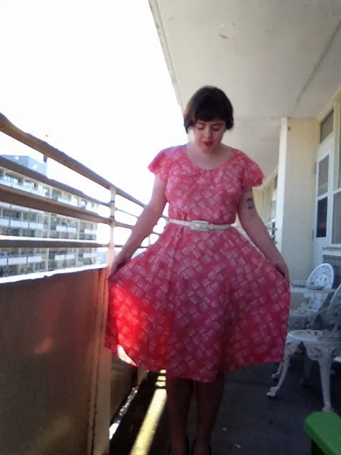 And Like A Thrifty Goddess...: New Look 6093 progress and some balcony ...