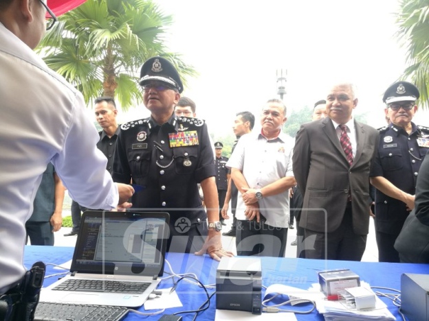 Sesi saringan UTK di Pulapol patuhi SOP ~ SALUTE! Sang Saka Biru