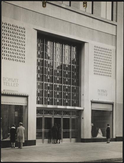 Missives from the Art World: What Happened at Bonwit Teller?