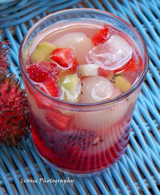 Cooking with Heart: Es Rambutan Selasih