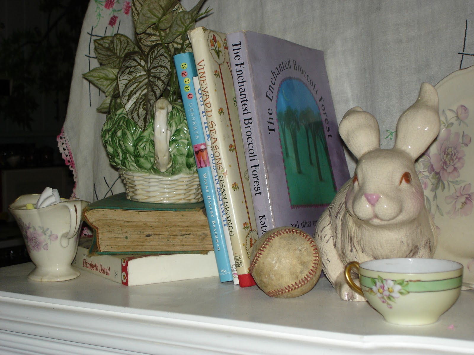 The Art of the Home: Bookie, bookie, book, book, book
