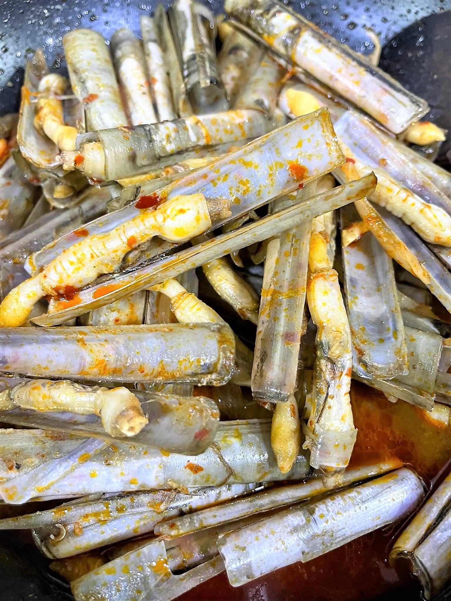 KORANG PANDAI MAKAN PEPAHAT TAK?