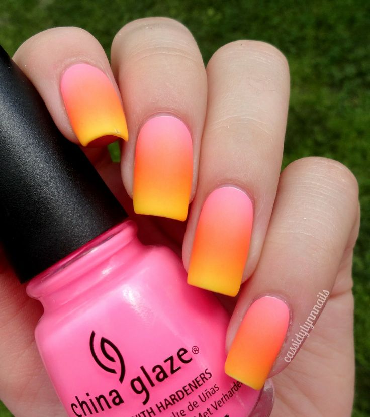 Gorgeous Gradient Nail Art Designs For The Perfect Manicure