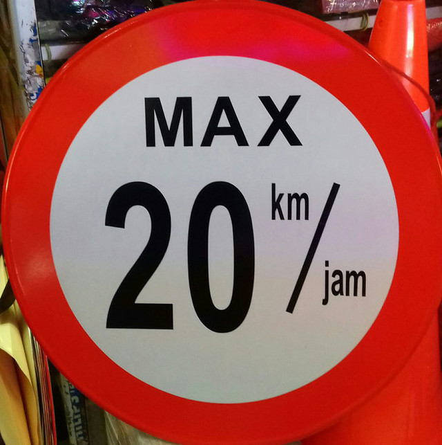 Mengenal Rambu Lalu Lintas dan Artinya - Pengadaan5