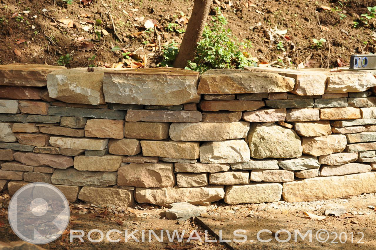 ROCKIN WALLS: How To - Set Flat Cap / Cope Stones