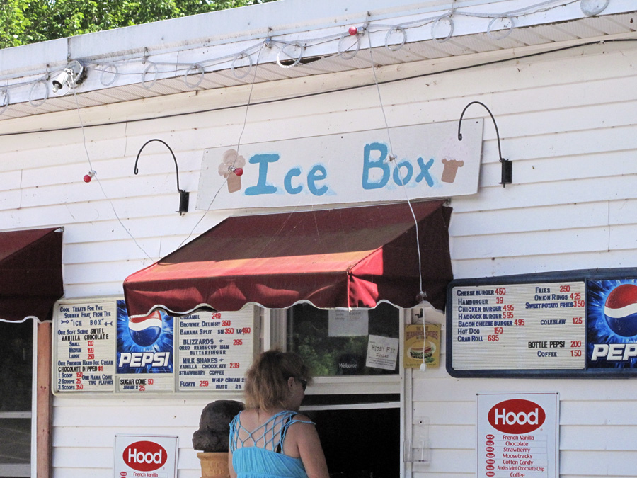 manna from brooklyn: Somewhere in Maine