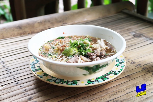 Mee Celup Sedap di Anjung Selera, Min House Camp Kota Bharu.